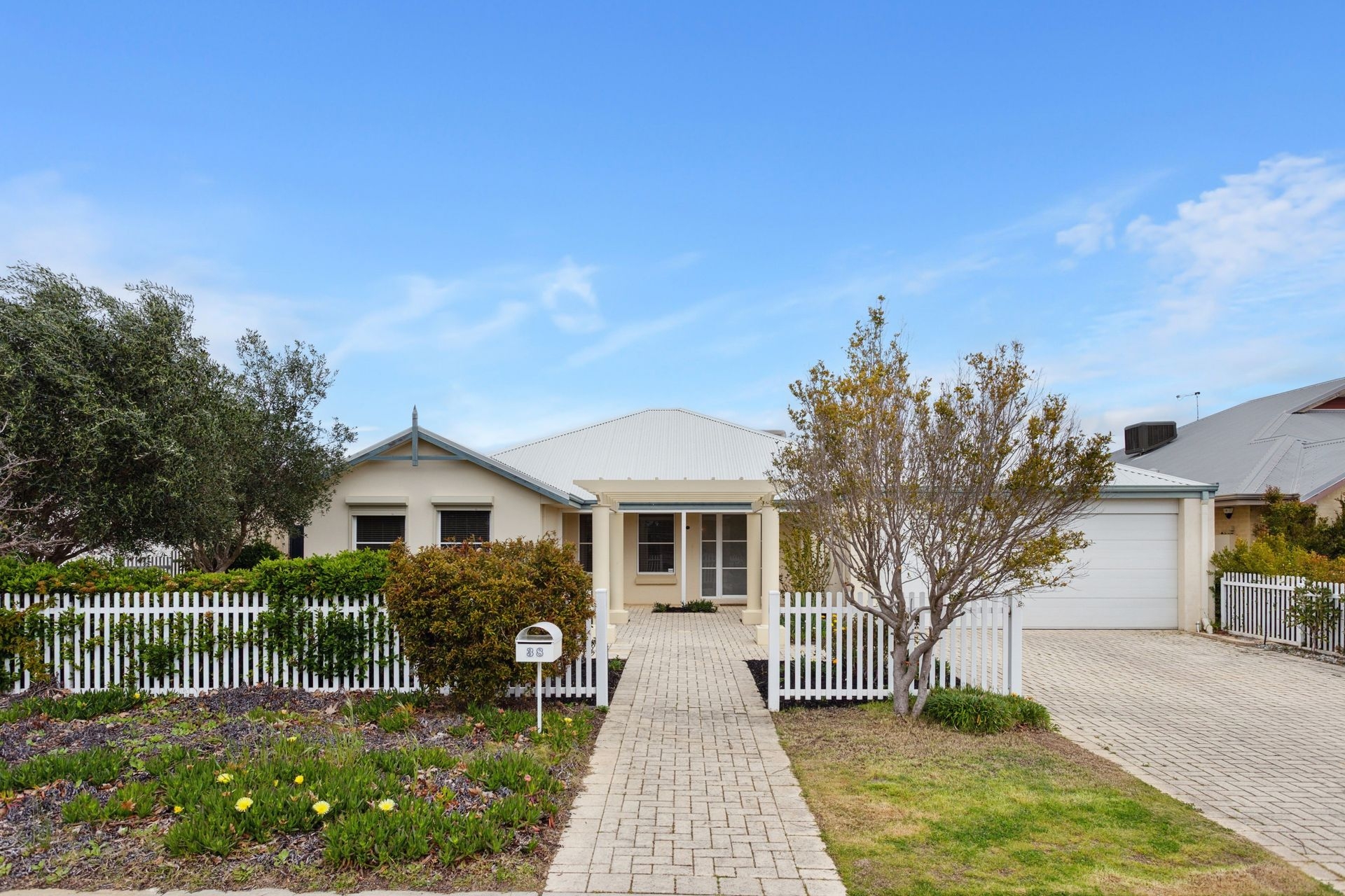 38 Arbor Drive, Ellenbrook WA 6069 | HKY Real Estate
